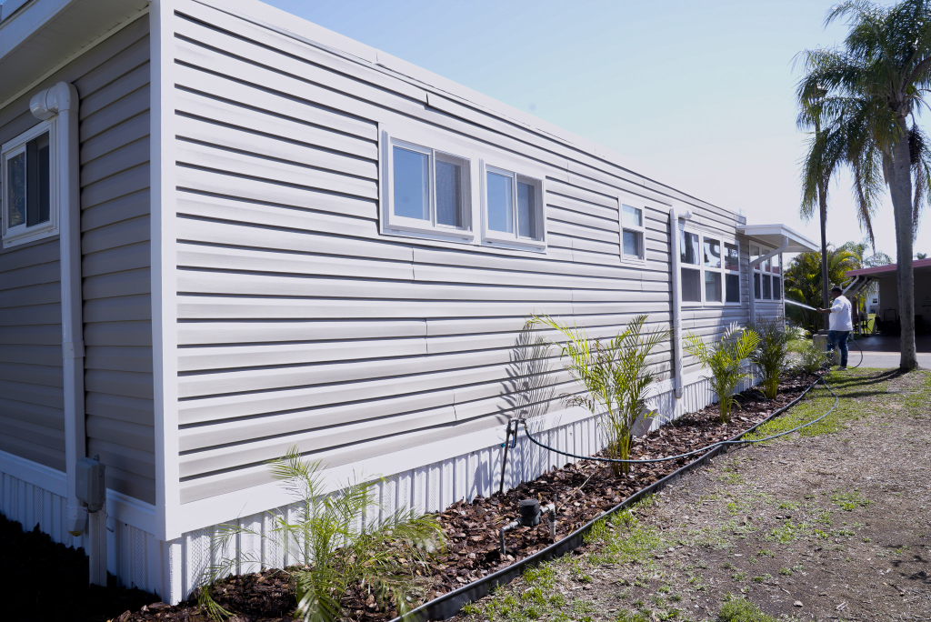 Expert Mobile Home Remodeling in FL | Freedom Home Services